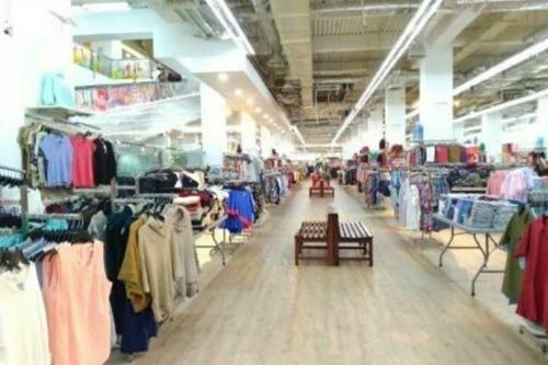 √ Pusat Factory Outlet di Jakarta